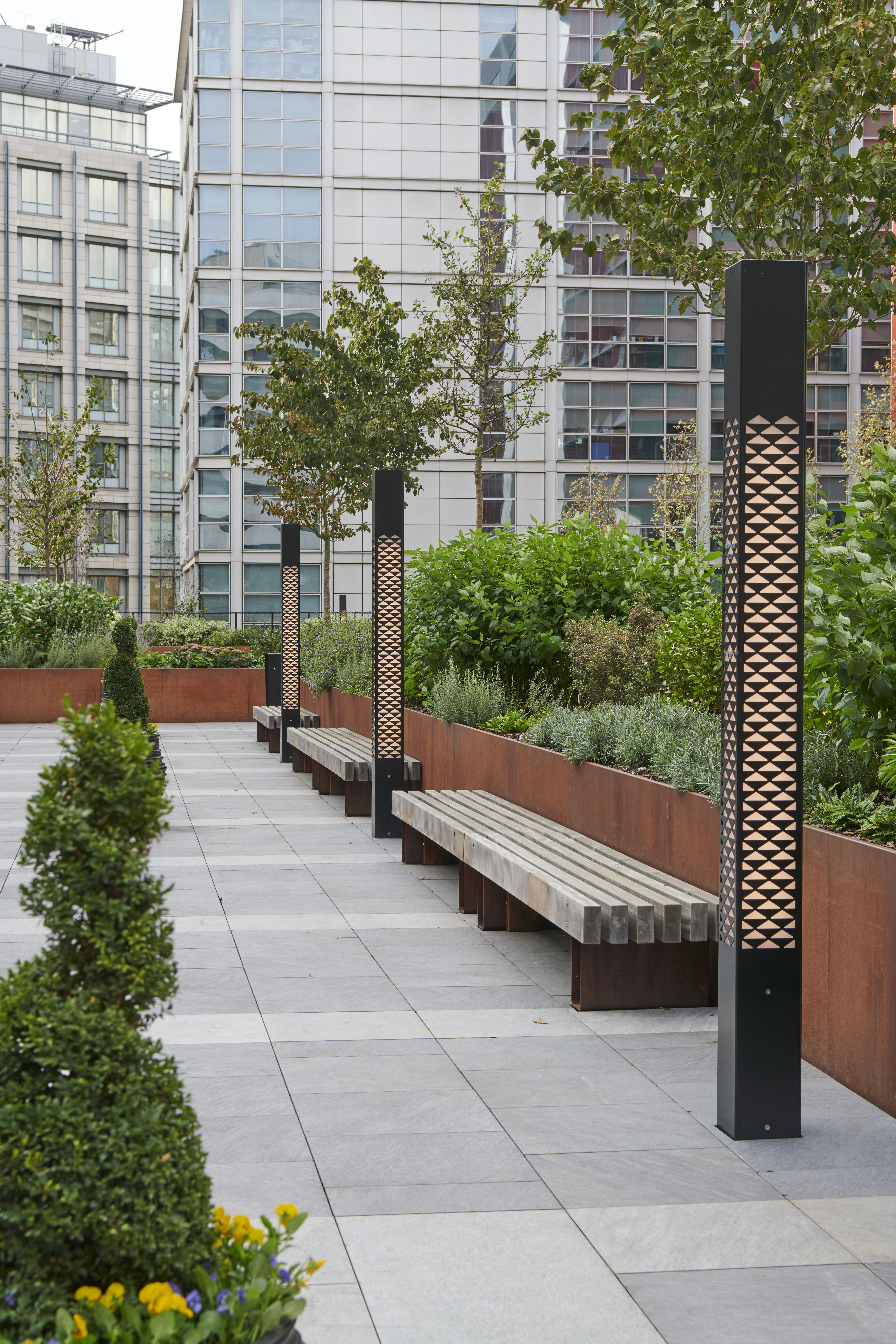 Planter Systems from Raaft