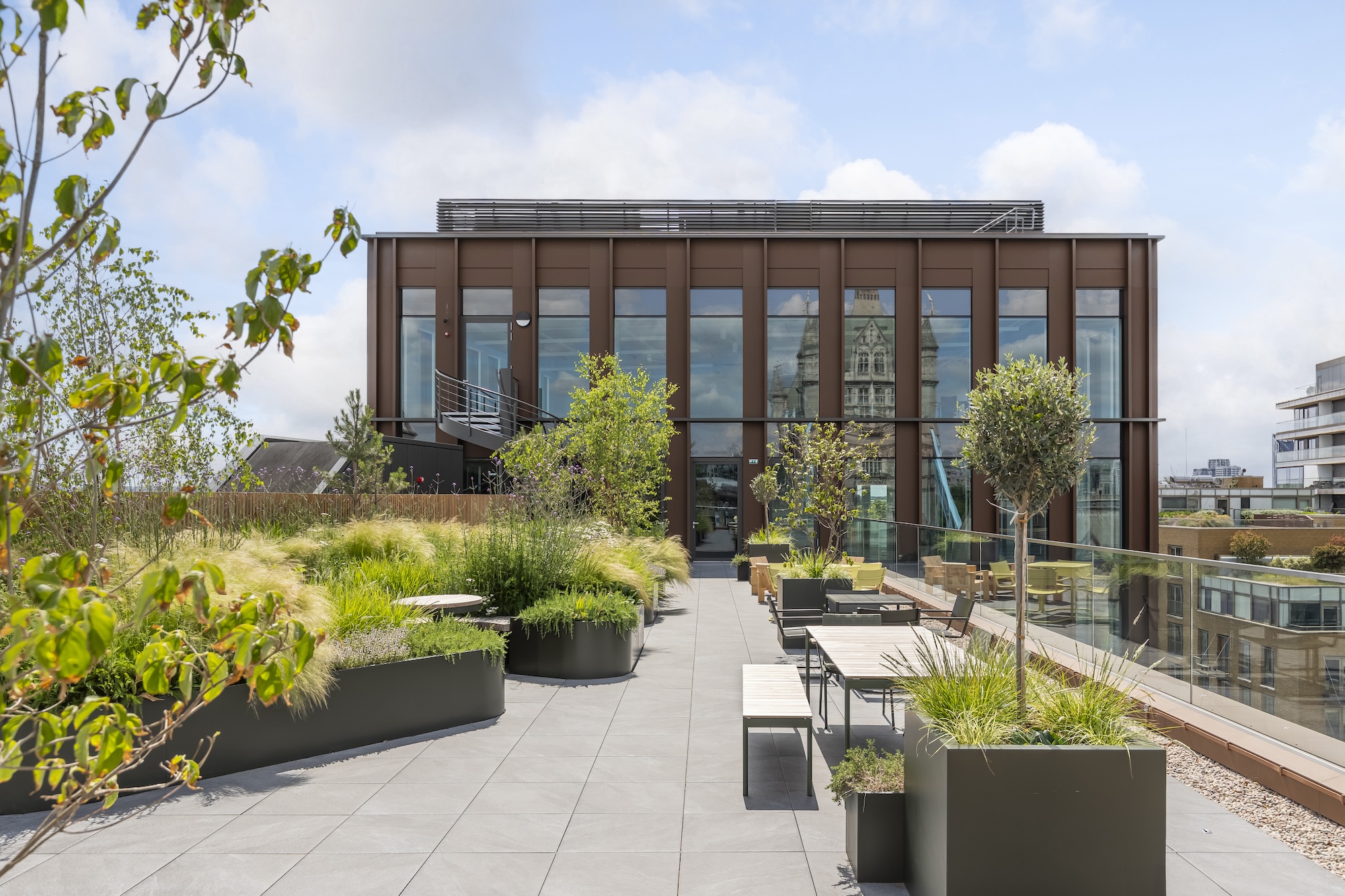 Tower Bridge Court | Raaft Roof Terrace Project